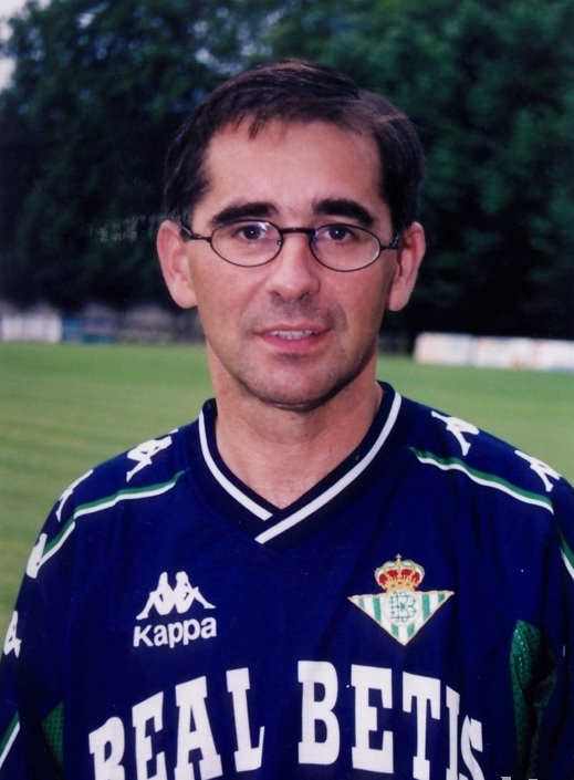 Historia del Real Betis » Entrevista Fernando Vázquez 2000